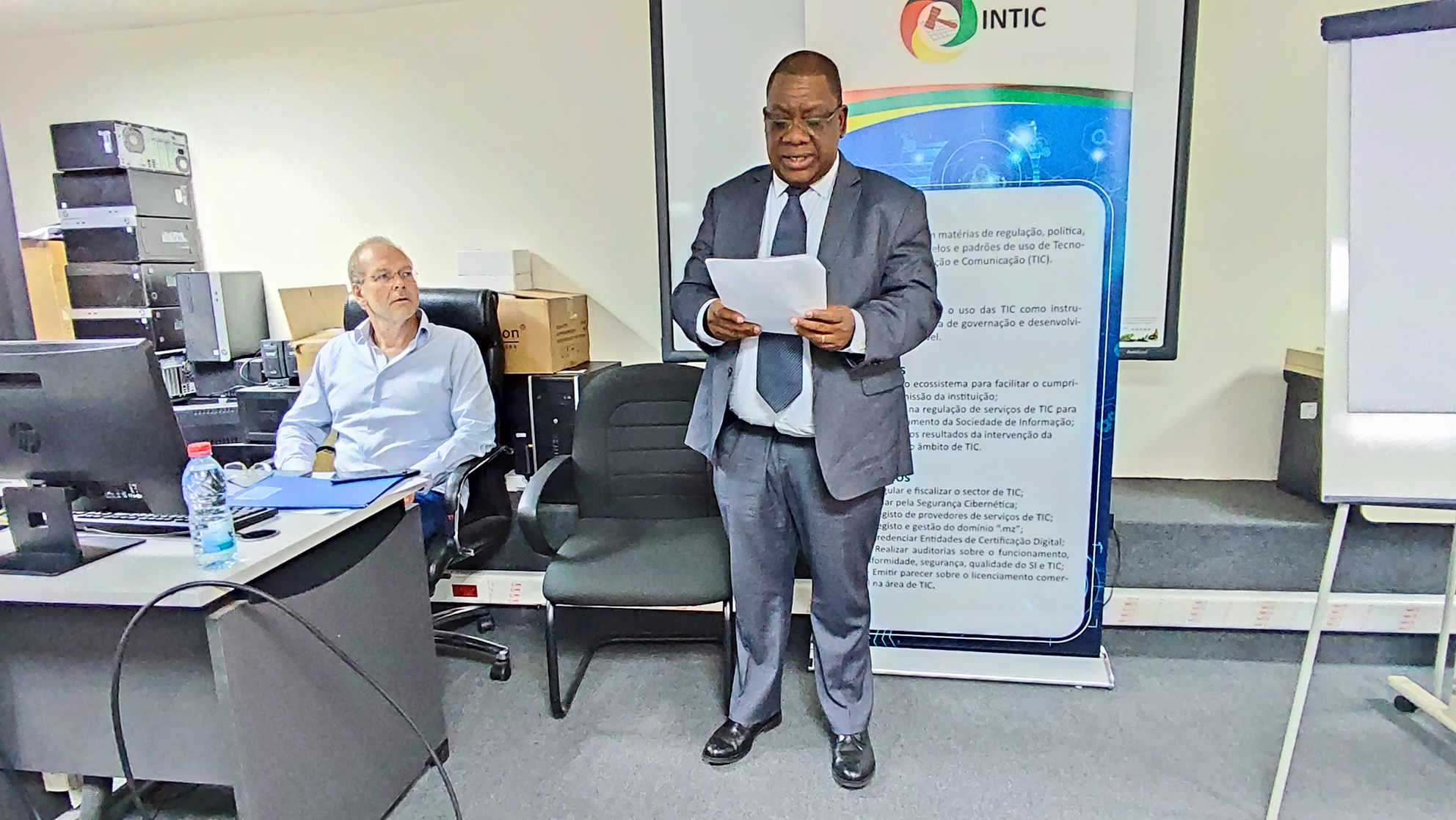 Para fazer face aos desafios das TIC: Moçambique forma auditores de ...